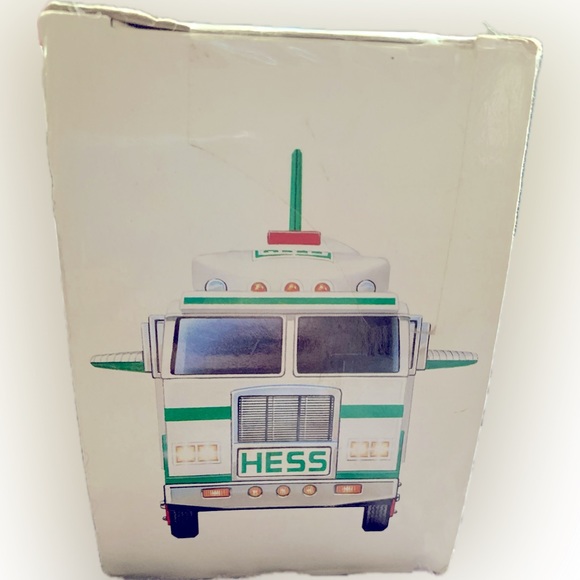 Hess | Toys | 999 Hess Traditional Christmas Toy Truck And Space ...